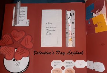 Valentine's Day Lapbook - Diary of a First Child